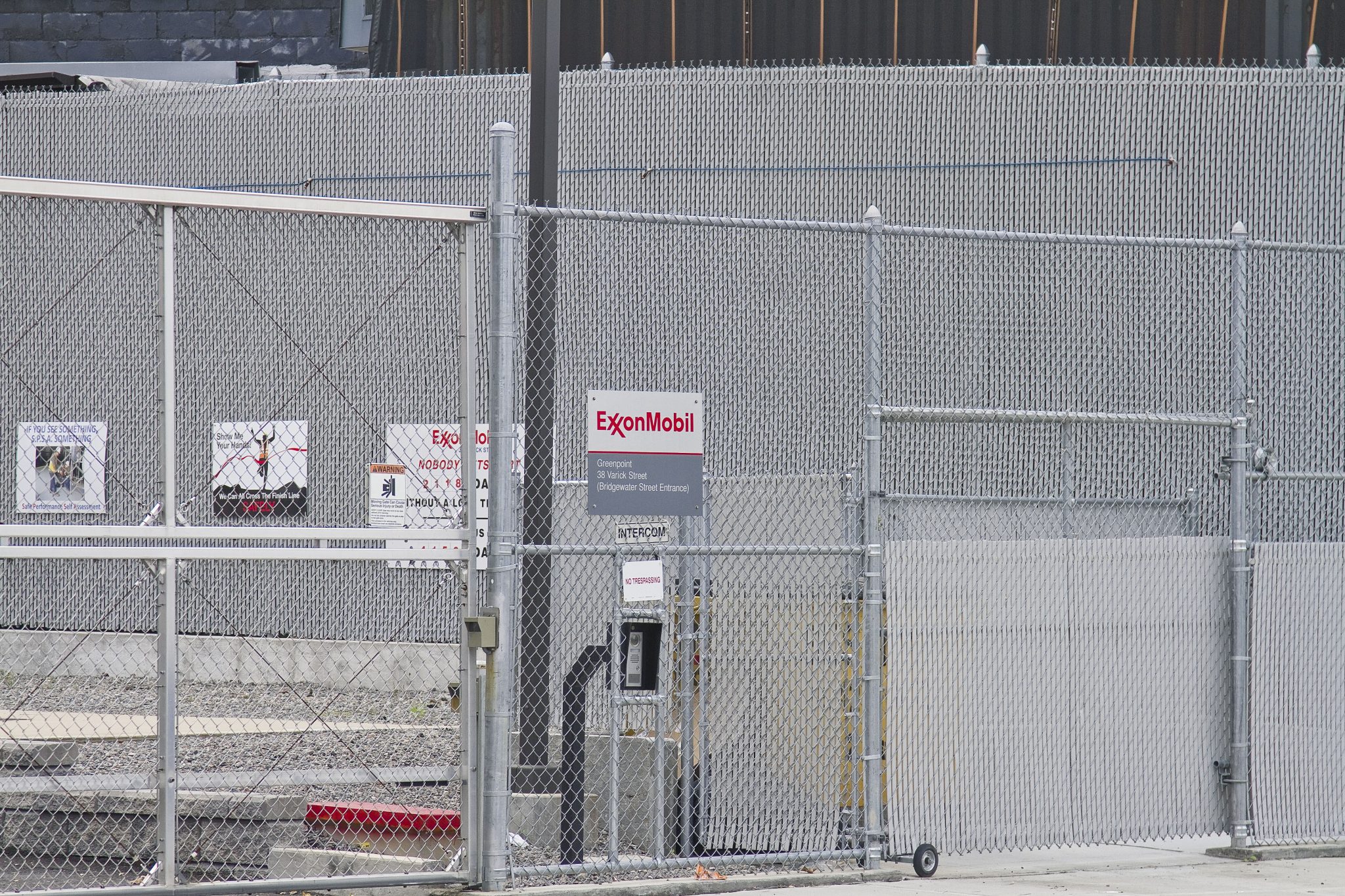 ExxonMobil Proposes to Alter Greenpoint Oil Spill Pollution Discharge ...